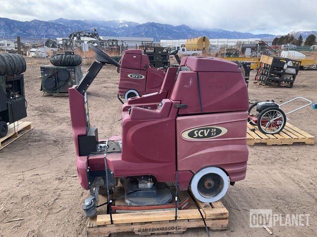Surplus Minuteman SCV2832 PowerBoss Ride-On Floor Scrubber in Colorado ...