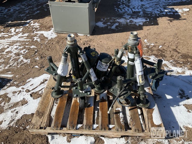 Surplus (2) Hydraulic Tripod Jacks in Colorado Springs, Colorado ...