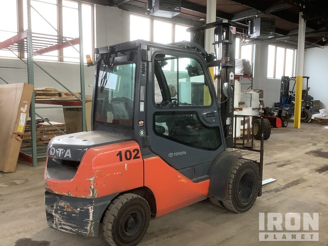 2017 Toyota 8FDU32 6020 lb Pneumatic Tire Forklift in Indianapolis ...