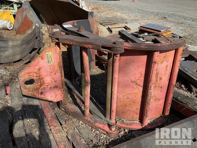 Kenco Barrier Wall Grapple Attachment in Monroe, North Carolina, United ...