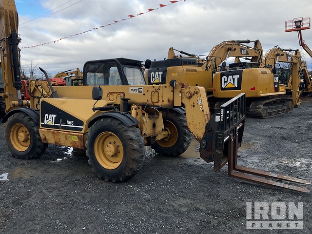 2002 Cat TH63 Telehandler in Harrisburg, Pennsylvania, United States ...