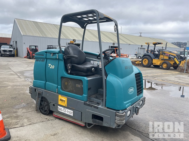 2016 Tennant T20 Ride-On Floor Scrubber in Berkeley, California, United ...