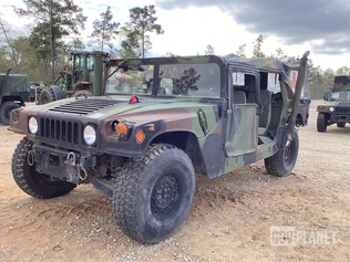 Surplus 2003 AM General M1035A2 HMMWV 4 Door Soft Top w/Truck Body in ...