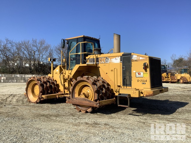2006 Cat 825H Soil Compactor in Greensboro, North Carolina, United ...