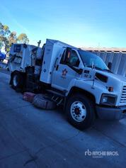2009 GMC 7500 Sweeper Truck (Inoperable) in Huntington Beach ...