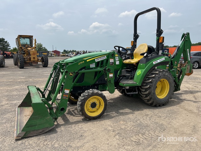 2020 John Deere 2032R 4WD Utility Tractor | Ritchie Bros. Auctioneers