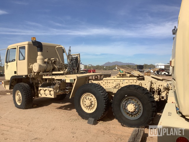 Surplus 2001 BAE Systems M1088A1 MTV 6x6 Tractor Truck in Red Rock ...