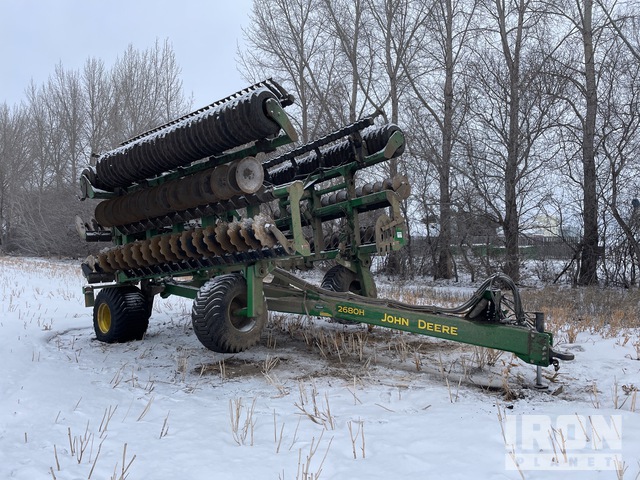 John Deere 2680H 40 ft High-Speed Disc in Brookdale, Manitoba, Canada ...