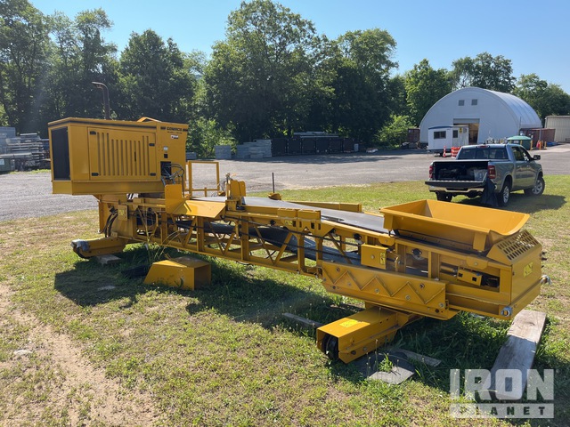2019 (unverified) Gomaco RC Conveyor Hydraulic 22 ft x 24 in Concrete ...