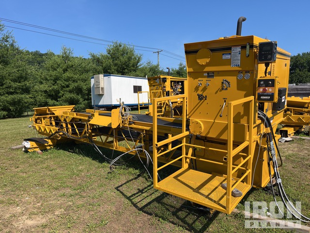 2019 (unverified) Gomaco RC Conveyor Hydraulic 22 ft x 24 in Concrete ...