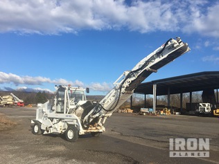 2018 Roadtec CB-100 Conveyor Broom in Rossville, Georgia, United States ...