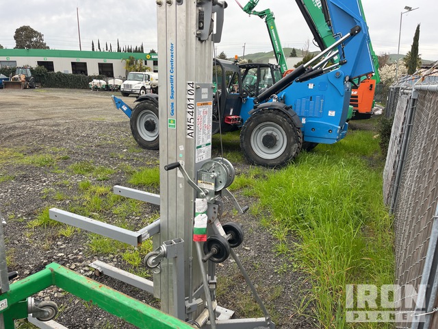 2017 Genie SLC-18 Material Hoist in Fairfield, California, United ...