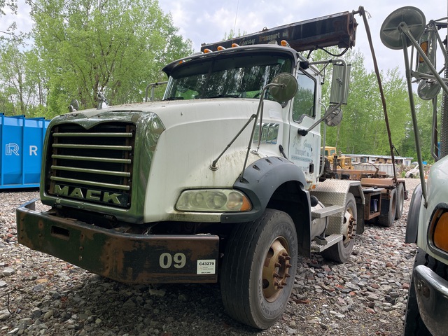 Mack a la venta en subasta en línea | IronPlanet