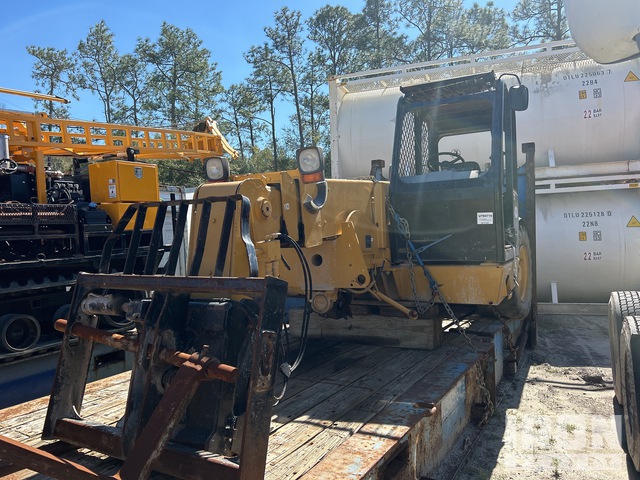 2002 Cat TH83 Telehandler in Jacksonville, Florida, United States ...