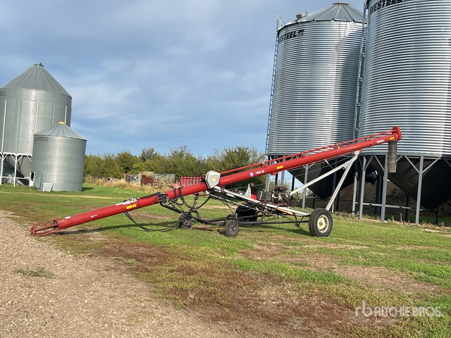 Meridian HD8-39 8 in x 39 ft Grain Auger | Ritchie Bros. Auctioneers