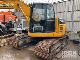 2000 Komatsu PC128US-2 Tracked Excavator in Bronx, New York, United ...
