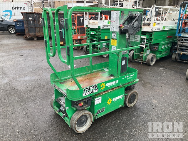 2017 JLG 1230ES Electric Vertical Mast Lift in MASPETH, New York ...
