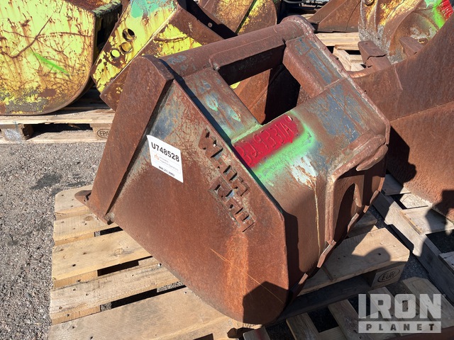 Wain-Roy 24 in Backhoe Rear Bucket in Sharonville, Ohio, United States ...