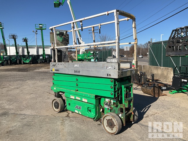 2014 JLG 2630ES Electric Scissor Lift in Manchester, New Hampshire ...