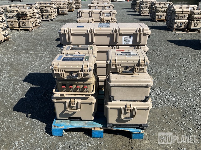 Surplus UEC Electronics Ground Renewable Expeditionary Energy Network ...