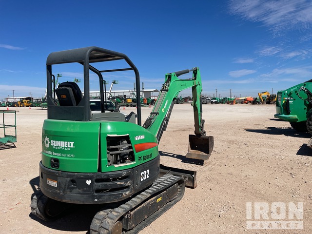 2015 Bobcat E32 Mini Excavator in ODESSA, Texas, United States ...