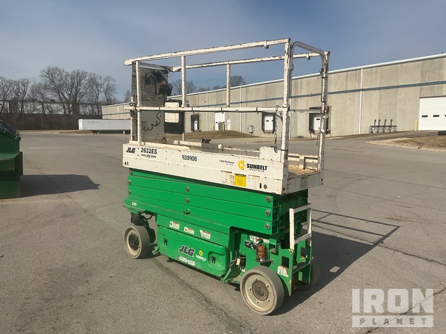 2017 JLG 2632ES Electric Scissor Lift in Groveport, Ohio, United States ...
