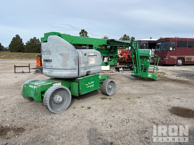 2014 Genie Z40/23NRJ 2WD Electric Articulating Boom Lift in Davenport ...