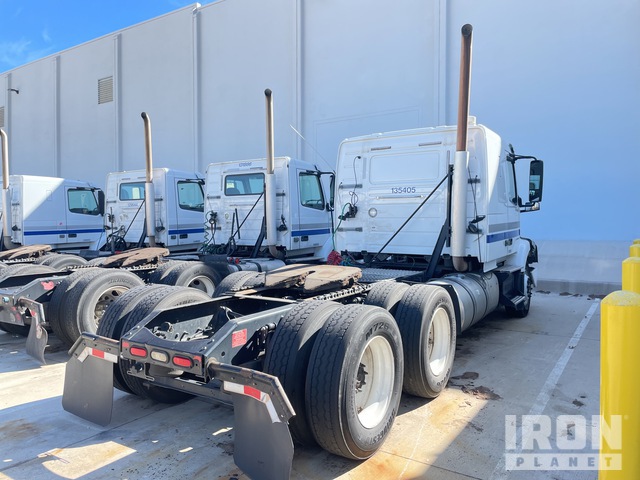 2016 Volvo VNM 6x4 T/A Sleeper Truck Tractor in Fort Worth, Texas ...