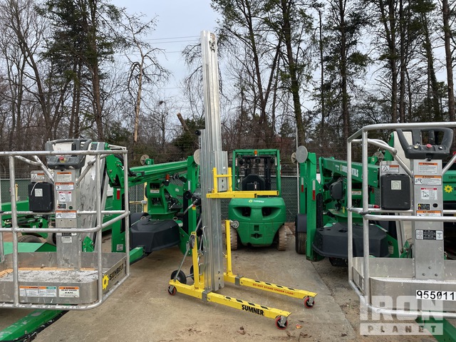 2022 Sumner 2118 Material Hoist in Greensboro, North Carolina, United ...