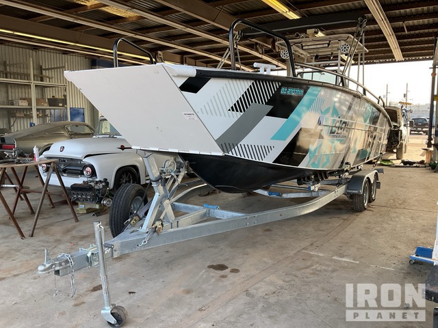 2020 HMDE Bay Boat w/ 2021 Boat Trailer in Glendale, Arizona, United ...