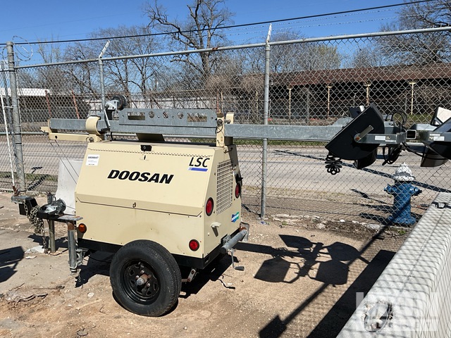 2015 Doosan 6 kW Light Tower in Houston, Texas, United States ...