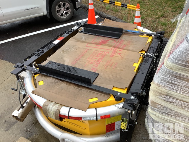 2023 TrafFix Devices Scorpion II Hydraulic Crash Attenuator-Fits Truck ...