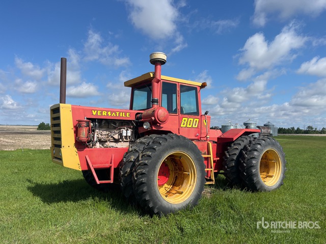 1976 Versatile 800 Series 2 Articulated Tractor | Ritchie Bros. Auctioneers