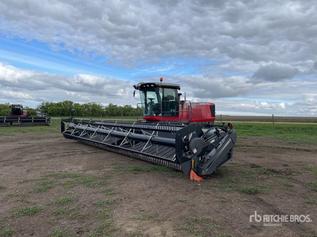2014 Massey Ferguson WR9740 36 ft Swather Windrower | Ritchie Bros ...
