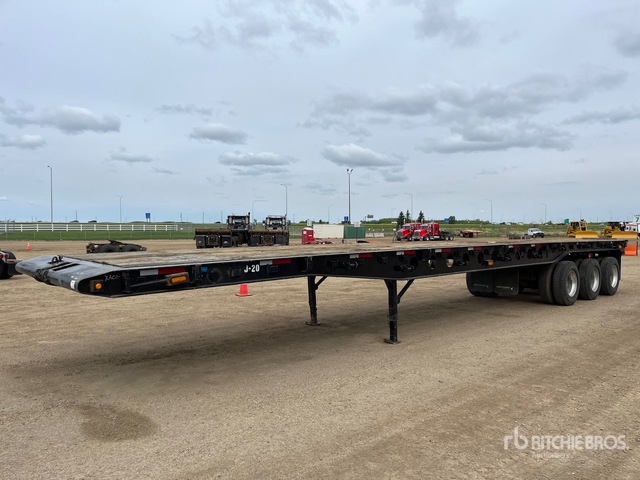 1996 Alco 48 ft Tri/A Flatbed Oilfield Trailer | Ritchie Bros. Auctioneers