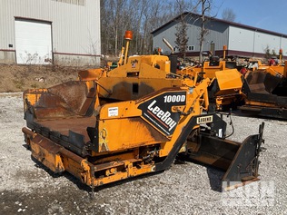 2006 LeeBoy L1000 T Track Asphalt Paver in Hooksett, New Hampshire ...