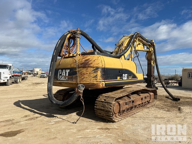 2004 Cat 325C Tracked Excavator in McKittrick, California, United ...