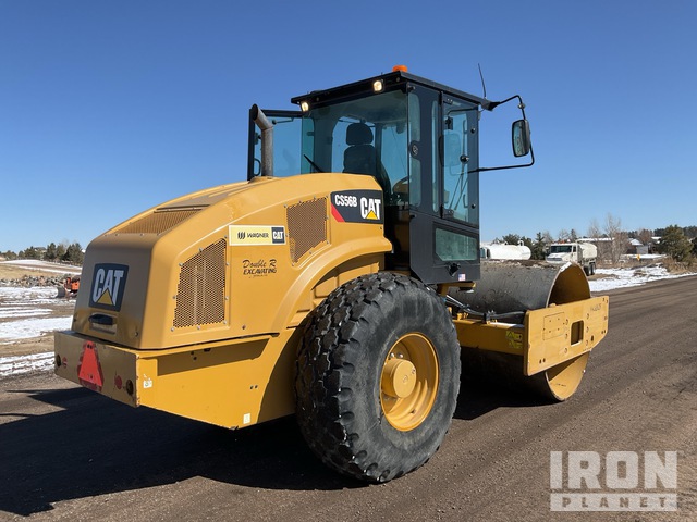 2014 Cat CS56B Smooth Drum Compactor in Kiowa, Colorado, United States ...