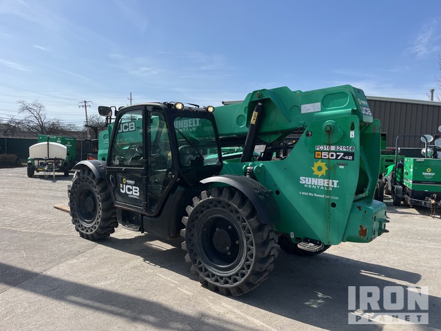 2016 JCB 507-42 Telehandler in Mount Prospect, Illinois, United States ...