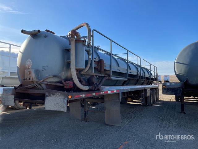 2012 Dragon 6300 bbl Tri/A Vacuum Tanker Trailer | Ritchie Bros ...
