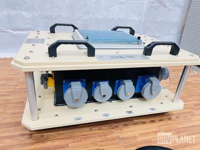 Surplus LEX 30KW 200 Amp Power Distribution Spider Box & 100 Amp ...