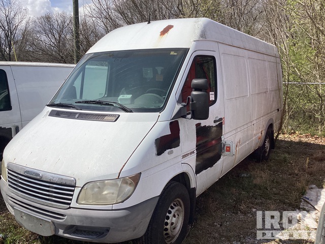 2006 Freightliner Sprinter 2500 4x2 Passenger Van in Midfield, Alabama ...