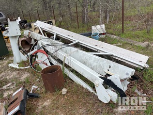 Altec AT37-SCS Articulated Boom in Seguin, Texas, United States ...