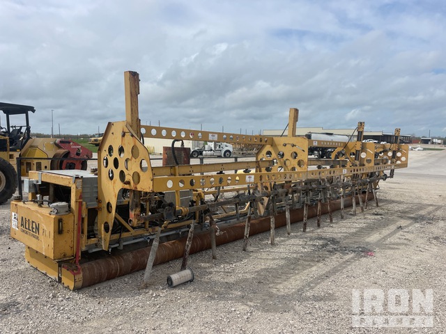 Allen 225CD Hydraulic Concrete Screed in Baytown, Texas, United States ...