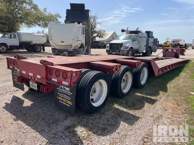 2016 Witzco Challenger NGB-60 Tri/A Removable Gooseneck Lowboy Trailer ...