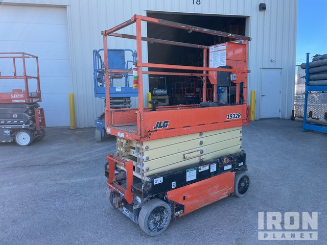 2017 JLG 1932R Electric Scissor Lift in Weston, Wisconsin, United ...