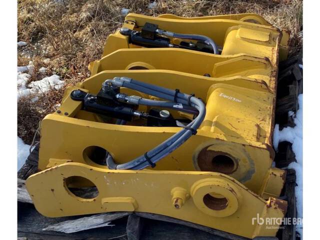 Cat 3336865 930K Wheel Loader Quick Coupler in Tonawanda, New York ...