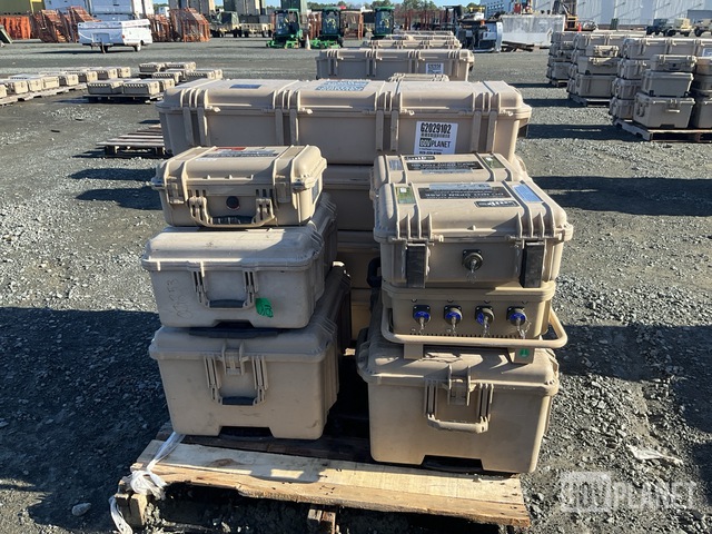 Surplus UEC Electronics Ground Renewable Expeditionary Energy Network ...