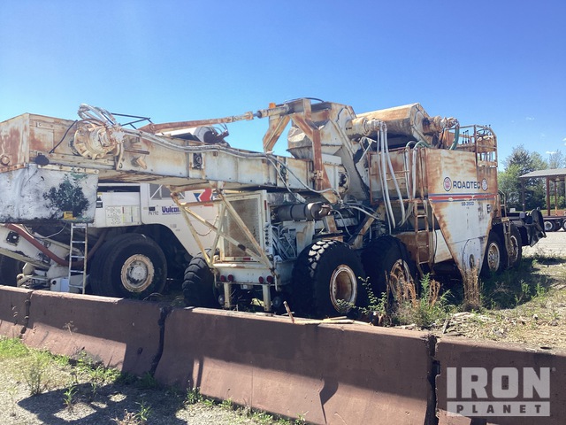 Roadtec SB3500 Wheel Asphalt Transfer Machine in Eastaboga, Alabama ...