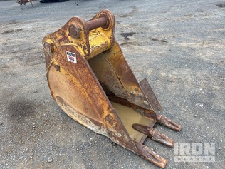 600 mm Digging Excavator Bucket - Fits Komatsu PC200 in Drury, Auckland ...